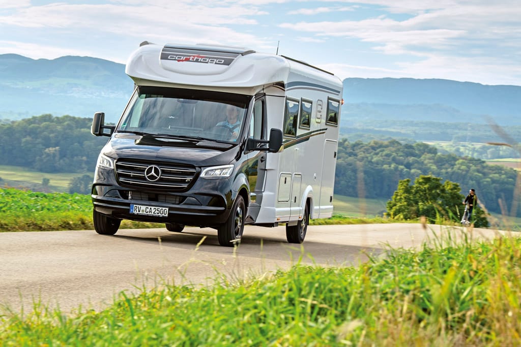 Profitest Carthago C-Tourer T 145 RB LE - Reisemobil International